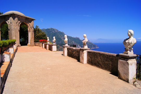 รูปภาพRavello – เลือกดูภาพถ่ายสต็อก เวกเตอร์ และวิดีโอ5,999 | Adobe Stock