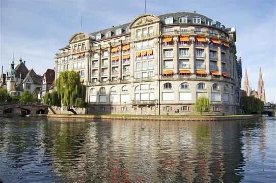 「Esca」の画像 - 822 件の Stock 写真、ベクターおよびビデオ | Adobe Stock