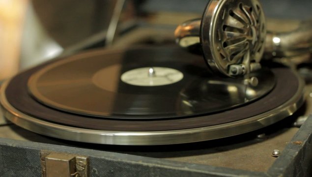 Gramophone Images – Browse 146,367 Stock Photos, Vectors, and Video ...