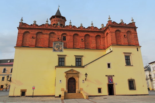 Tarnau Images – Browse 35 Stock Photos, Vectors, and Video | Adobe Stock