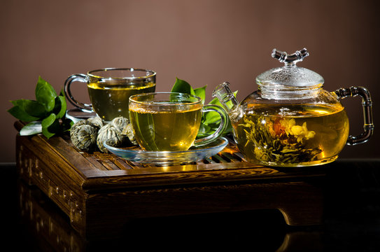 Tea-Service Bilder – Durchsuchen 469 Archivfotos, Vektorgrafiken und ...