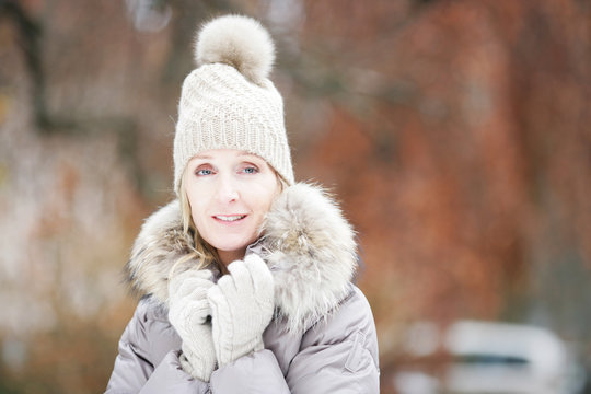 Markenklamotten Bilder – Durchsuchen 105 Archivfotos, Vektorgrafiken ...