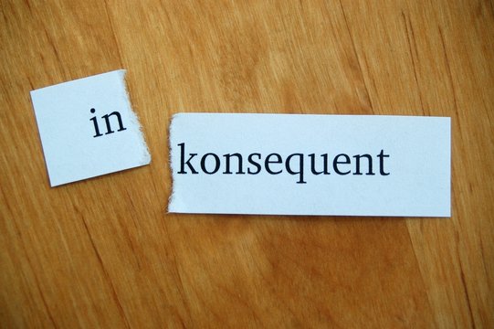 รูปภาพKonsequenz – เลือกดูภาพถ่ายสต็อก เวกเตอร์ และวิดีโอ621 | Adobe Stock