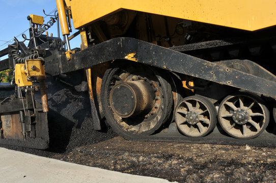 "Asphalt Paving Machine" Images – Browse 497 Stock Photos, Vectors, and ...