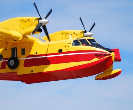 Canadaire Images – Browse 43 Stock Photos, Vectors, and Video | Adobe Stock