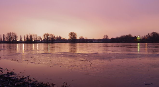 Abendlichter Images – Browse 61 Stock Photos, Vectors, and Video ...