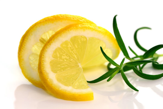 Zitronenscheibe - Images et vidéos libres de droits | Adobe Stock