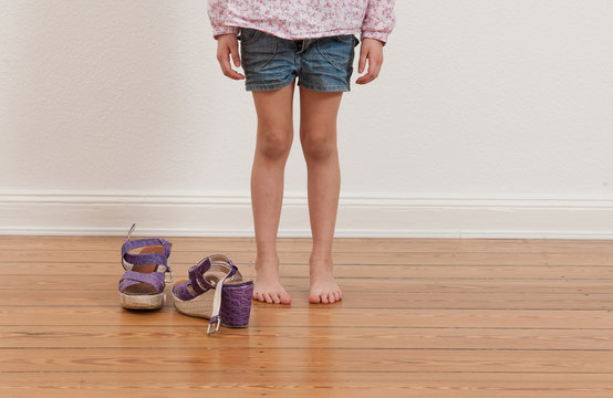 รูปภาพKinderbeine – เลือกดูภาพถ่ายสต็อก เวกเตอร์ และวิดีโอ67 | Adobe Stock