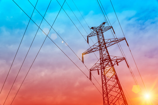 "Electricity Pylon" Images – Browse 79,379 Stock Photos, Vectors, and ...