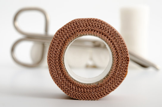 Verbandmaterial Images – Browse 132 Stock Photos, Vectors, and Video ...