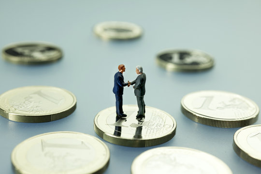 Eurologo Bilder – Durchsuchen 71,642 Archivfotos, Vektorgrafiken und ...