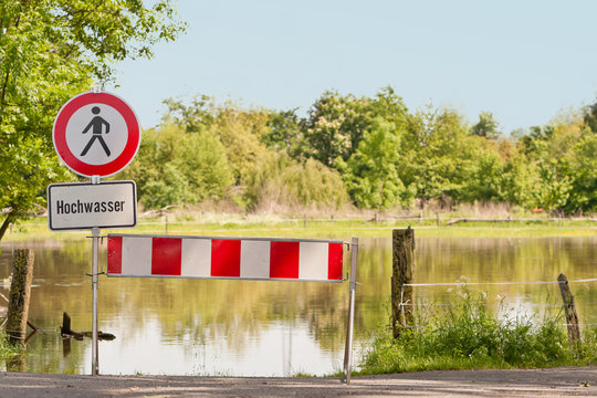 Absperrschild Bilder – Durchsuchen 92 Archivfotos, Vektorgrafiken und ...