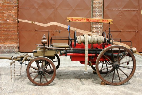 Feuerspritze Images – Browse 12 Stock Photos, Vectors, and Video | Adobe Stock