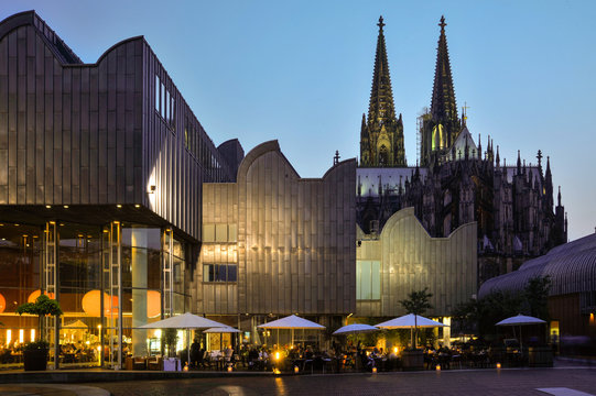 รูปภาพAltstadt – เลือกดูภาพถ่ายสต็อก เวกเตอร์ และวิดีโอ236,965 | Adobe ...