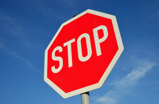 Stoppschild bilder – Bläddra bland 1,536 stockfoton, vektorer och ...