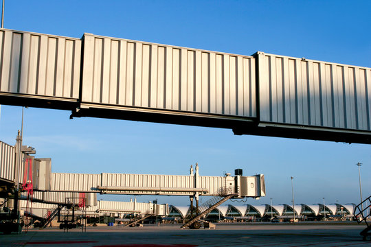 รูปภาพJetway – เลือกดูภาพถ่ายสต็อก เวกเตอร์ และวิดีโอ4,508 | Adobe Stock