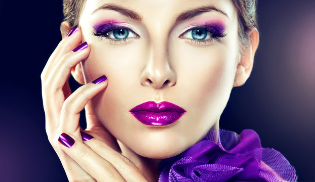 "Mak Up" Bilder – Durchsuchen 311 Archivfotos, Vektorgrafiken und ...