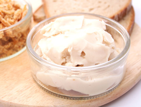 「Schweineschmalz」の写真素材 | 358件の無料イラスト画像 | Adobe Stock