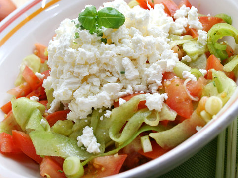 Shopska Bilder – Durchsuchen 929 Archivfotos, Vektorgrafiken und Videos ...