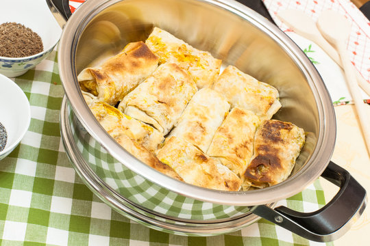 Backerbsensuppe Bilder – Durchsuchen 236 Archivfotos, Vektorgrafiken ...