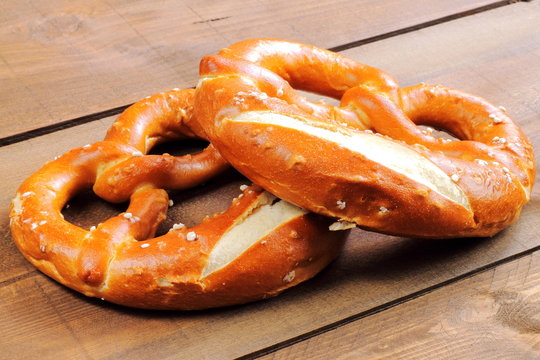 รูปภาพBretzel – เลือกดูภาพถ่ายสต็อก เวกเตอร์ และวิดีโอ106,476 | Adobe Stock