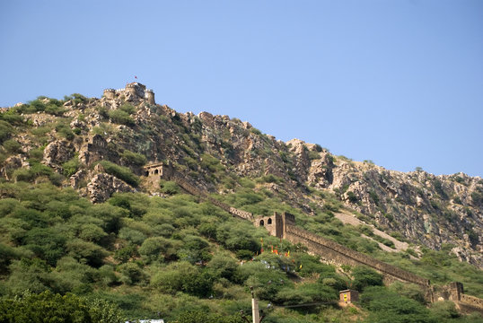 "Alwar Fort" - Images et vidéos libres de droits | Adobe Stock