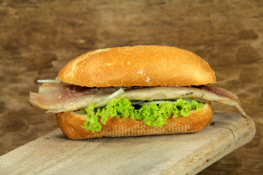 Matjes-Brötchen Bilder – Durchsuchen 4 Archivfotos, Vektorgrafiken und ...