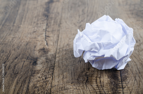 "Papierknäuel" Stockfotos und lizenzfreie Bilder auf Fotolia.com - Bild ...