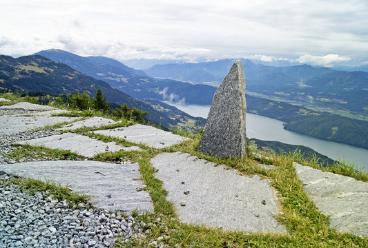 Felse Bilder – Durchsuchen 283 Archivfotos, Vektorgrafiken und Videos ...