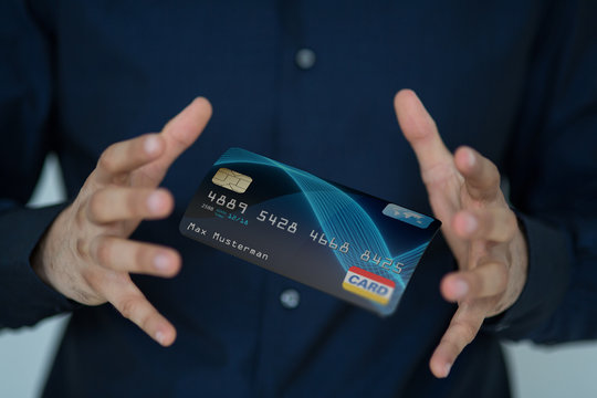 Creditcard Images – Browse 422,312 Stock Photos, Vectors, and Video ...