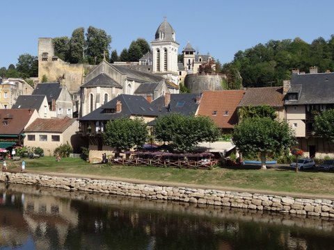 Montignac Images – Browse 856 Stock Photos, Vectors, and Video | Adobe ...