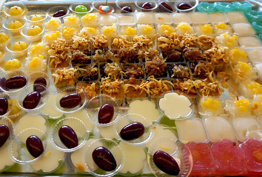 Sweetmeat Images Browse 2 038 298 Stock Photos Vectors And Video