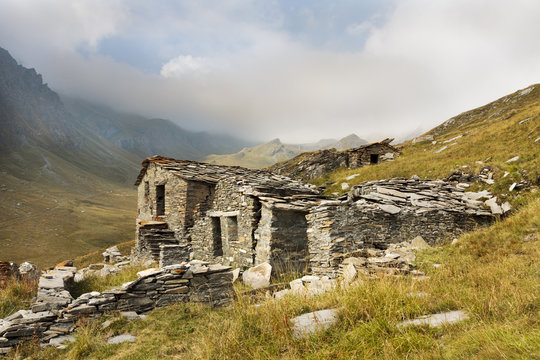 Imágenes de Aprisco: descubre bancos de fotos, ilustraciones, vectores ...