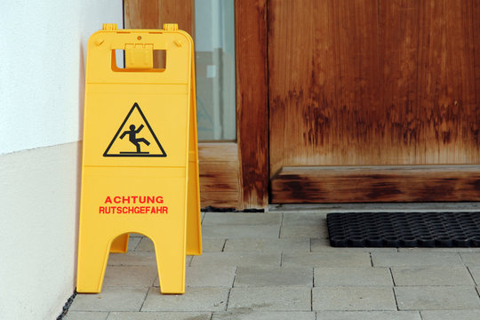 「Klappschild」の写真素材 | 12件の無料イラスト画像 | Adobe Stock