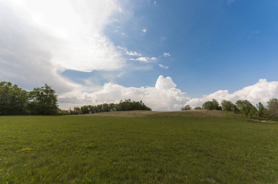 「Vallate」の写真素材 | 879件の無料イラスト画像 | Adobe Stock