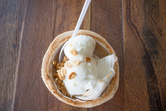 Iskrem Bilder – Durchsuchen 806 Archivfotos, Vektorgrafiken und Videos ...