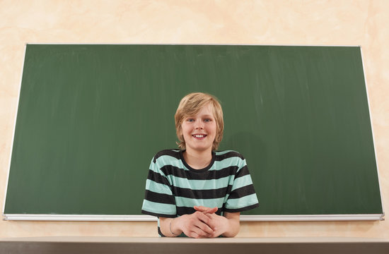 รูปภาพSchulfach – เลือกดูภาพถ่ายสต็อก เวกเตอร์ และวิดีโอ715 | Adobe Stock