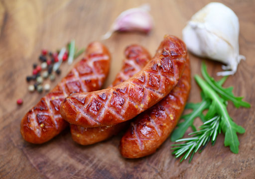 「Rauchwurst」の画像 - 253 件の Stock 写真、ベクターおよびビデオ | Adobe Stock