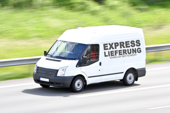 「Kleintransport」の写真素材 | 129件の無料イラスト画像 | Adobe Stock