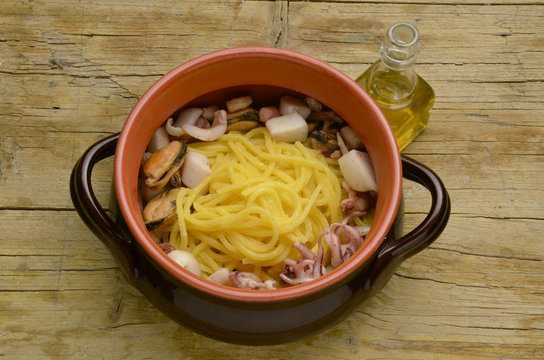 Imágenes de Chitarrone: descubre bancos de fotos, ilustraciones ...