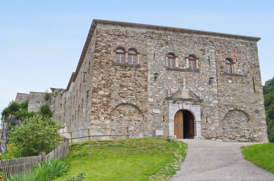 Arnoldstein-Bilder: Stock-Fotos & -Videos. | Adobe Stock