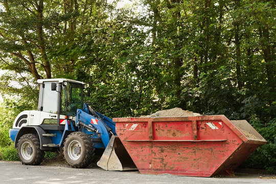 รูปภาพSchuttcontainer – เลือกดูภาพถ่ายสต็อก เวกเตอร์ และวิดีโอ157 ...