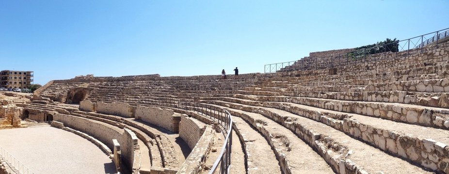 「Amphiteater」の写真素材 | 578件の無料イラスト画像 | Adobe Stock