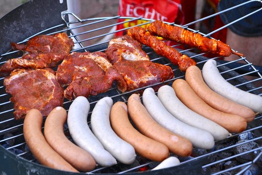 「Grillfleisch」の写真素材 | 7,575件の無料イラスト画像 | Adobe Stock