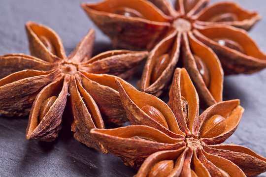 รูปภาพAniseed – เลือกดูภาพถ่ายสต็อก เวกเตอร์ และวิดีโอ297,893 | Adobe Stock