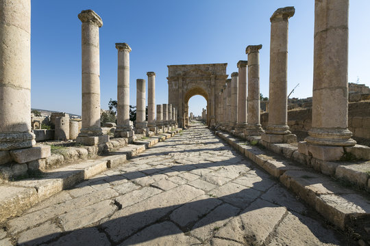 รูปภาพGerash – เลือกดูภาพถ่ายสต็อก เวกเตอร์ และวิดีโอ64 | Adobe Stock