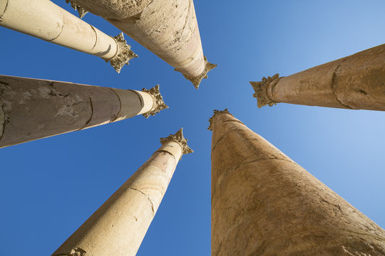 รูปภาพGerash – เลือกดูภาพถ่ายสต็อก เวกเตอร์ และวิดีโอ64 | Adobe Stock