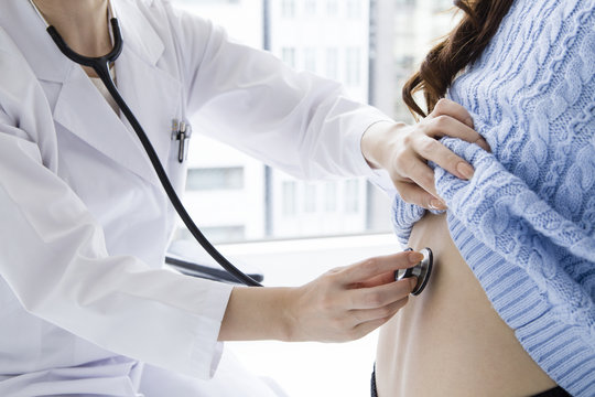 Auskultation Bilder – Durchsuchen 15,865 Archivfotos, Vektorgrafiken ...