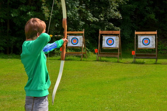 Knabenschiessen-Bilder: Stock-Fotos & -Videos. | Adobe Stock