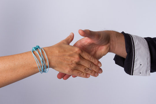 "Serrer La Main" Imagens – Procure 196 fotos, vetores e vídeos | Adobe ...